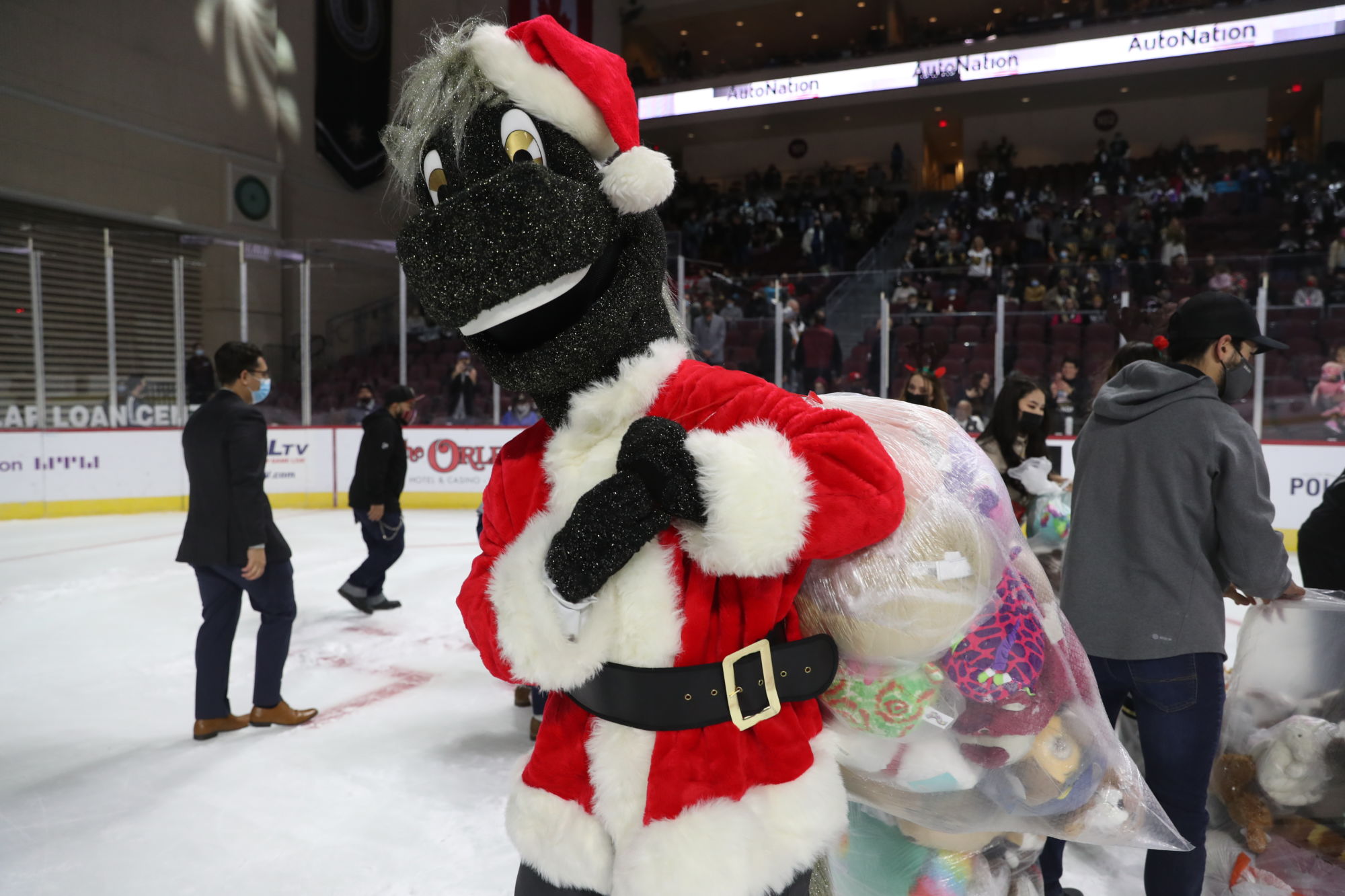 THE MAGIC OF LUCKY LAUNCH: BEHIND THE SCENES WITH TOYS FOR TOTS ...