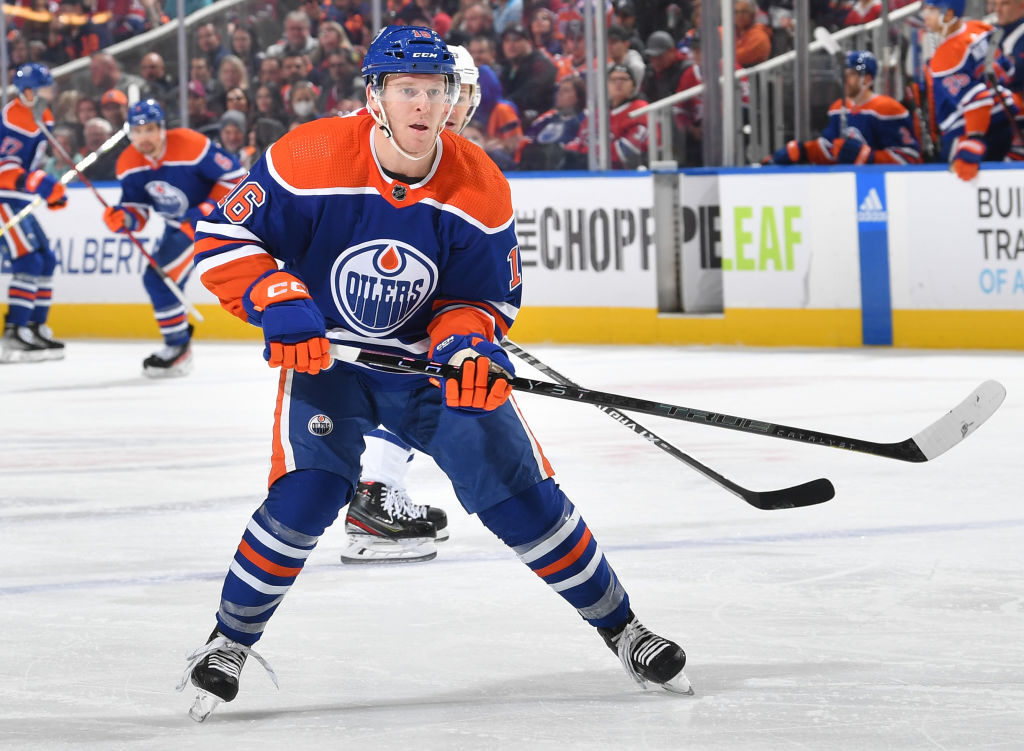 SILVER KNIGHTS SIGN FORWARD TYLER BENSON - Henderson Silver Knights